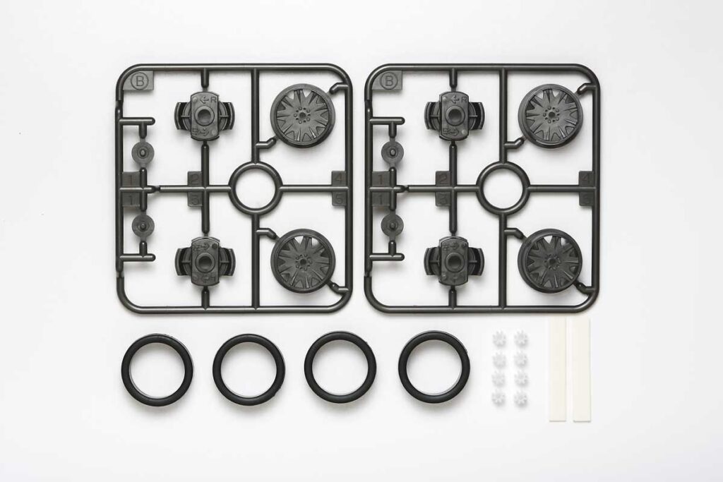 TAMIYA 15443 Low-Profile Tire & 1-Way Wheel Set - Project-M